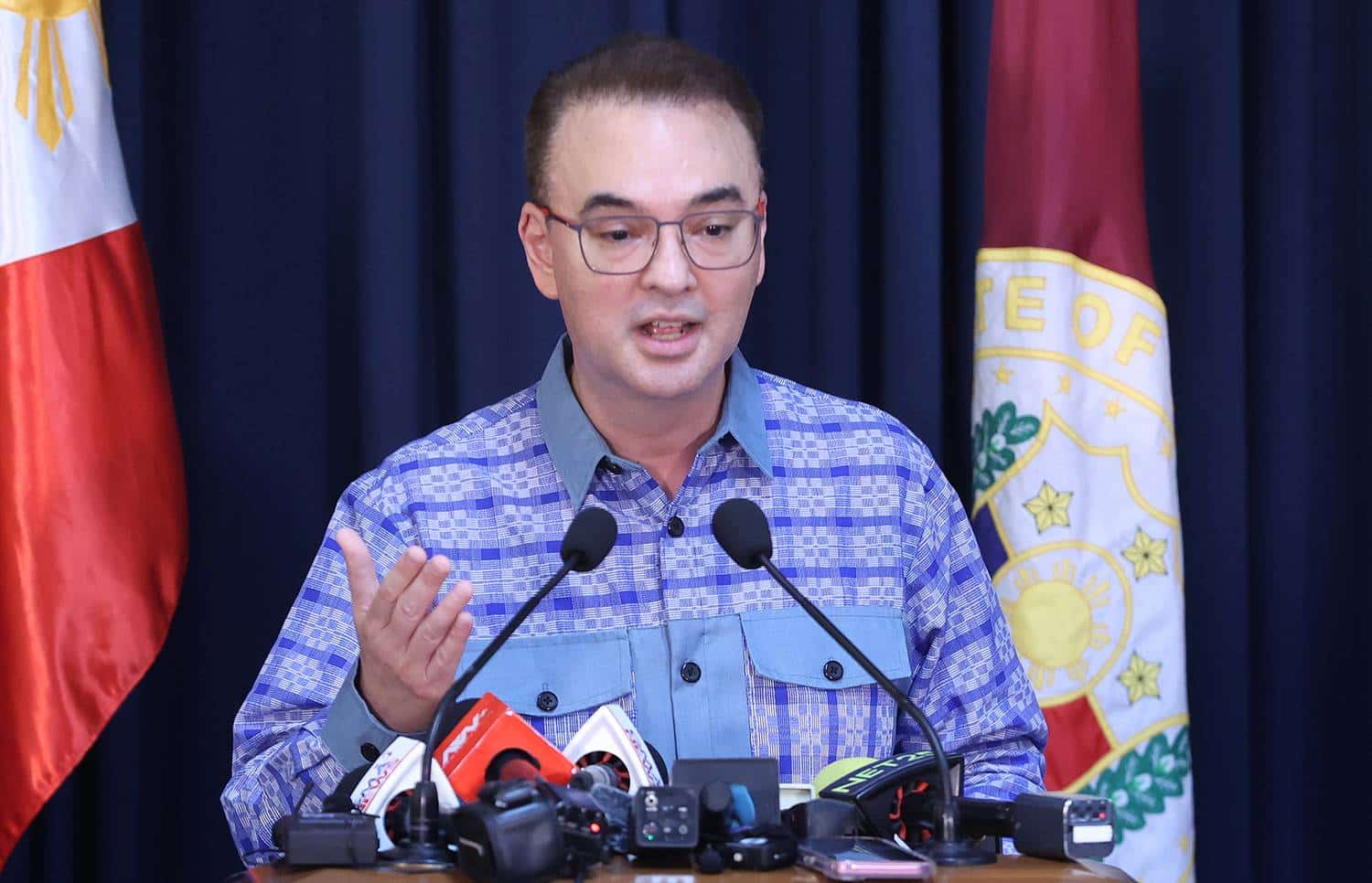 Cayetano announces Senate work schedule, asserts presidency