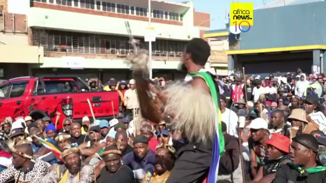Ramaphosa warning to vigilantes fails to quell South Africa's anti ...