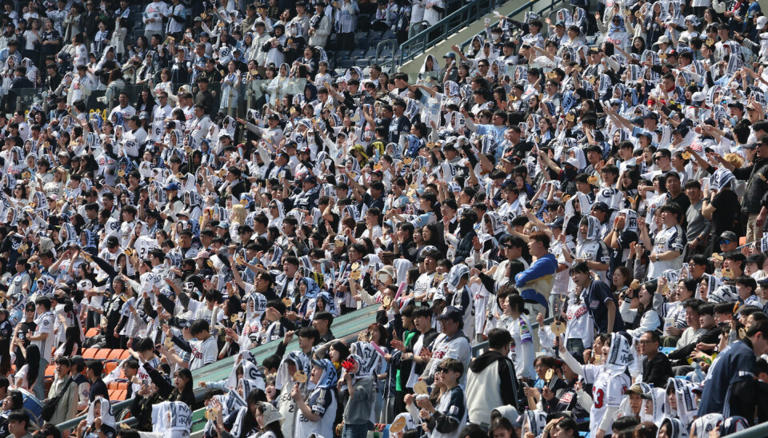 Doosan, LG stars dominate voting for last All-Star game at Jamsil ...
