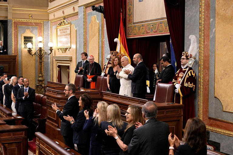 Pope Leo gives Spain’s 'phoenix' prime minister another turn in the ...