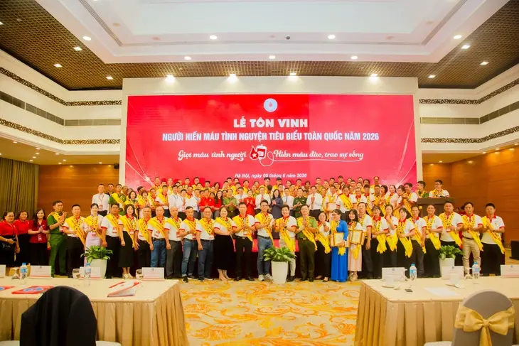 Tôn vinh 100 người hiến máu tình nguyện tiêu biểu toàn quốc