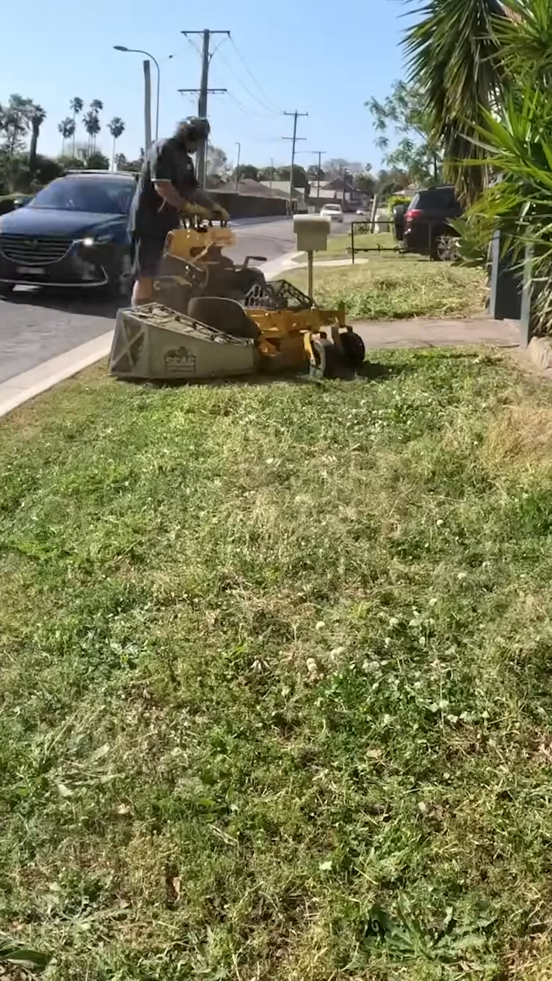 Voluntary yard cleanup restores house entrance into a clean welcoming space