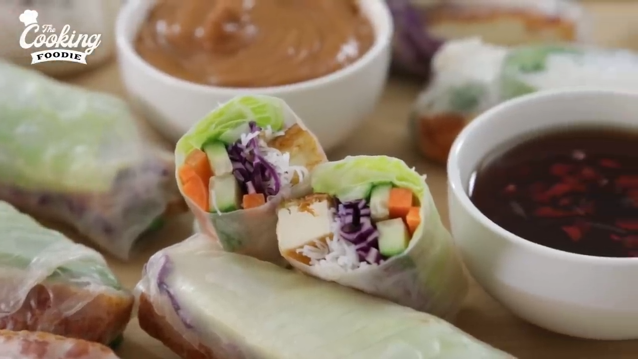 Tofu spring rolls: A fresh little garden wrapped in rice paper