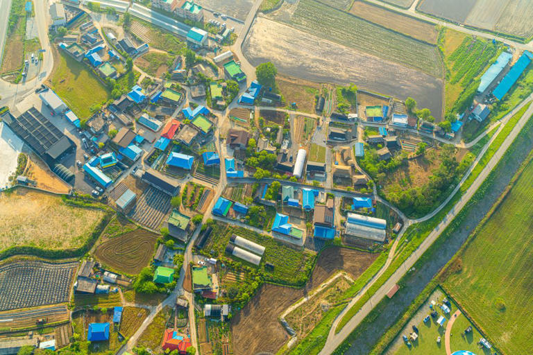 Cycling along the Geumgang River: A scenic one-day bike route from ...