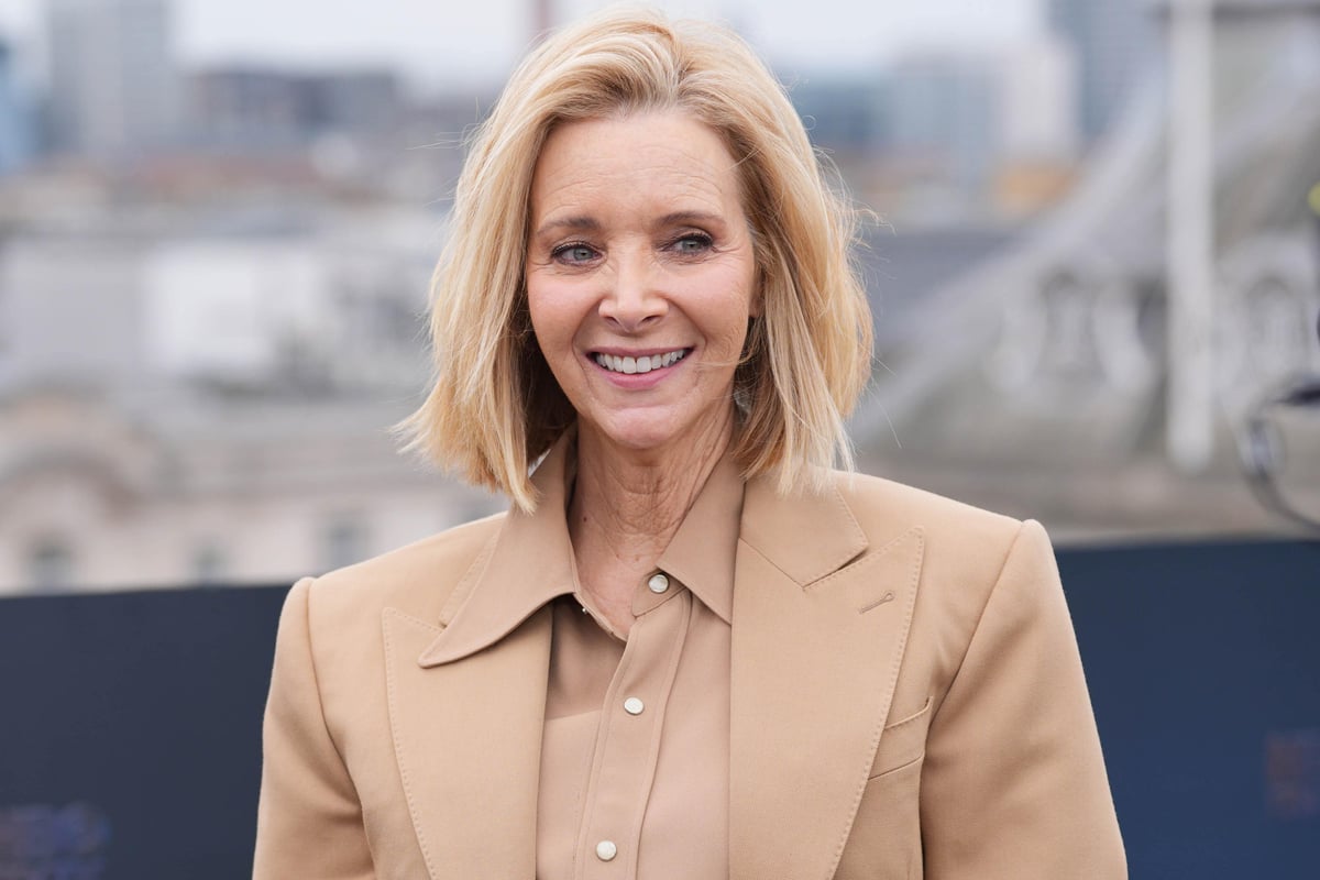 Lisa Kudrow and Mira Sorvino in Romy and Michele’s High School Reunion ...