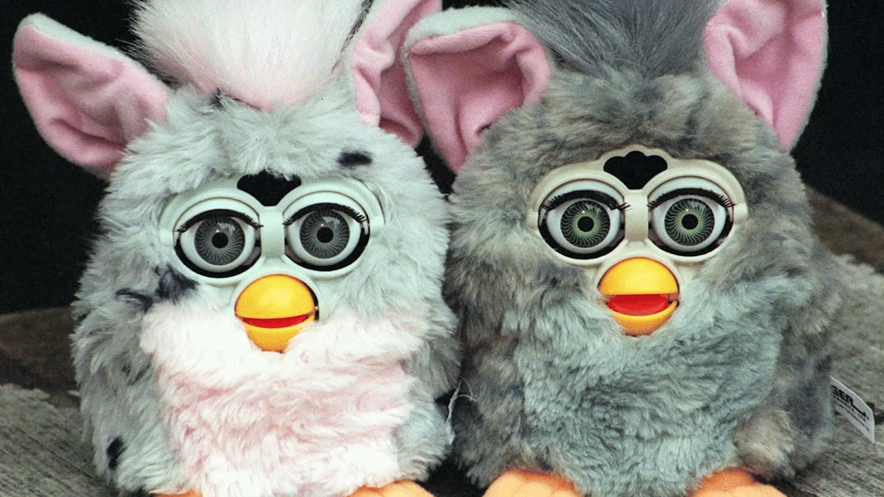 Wie Furby zum Must-have-Spielzeug der 1990er Jahre wurde
