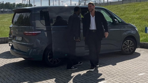 Schalke: Hier kommt Torhüter Loris Karius zur Vertragsverlängerung