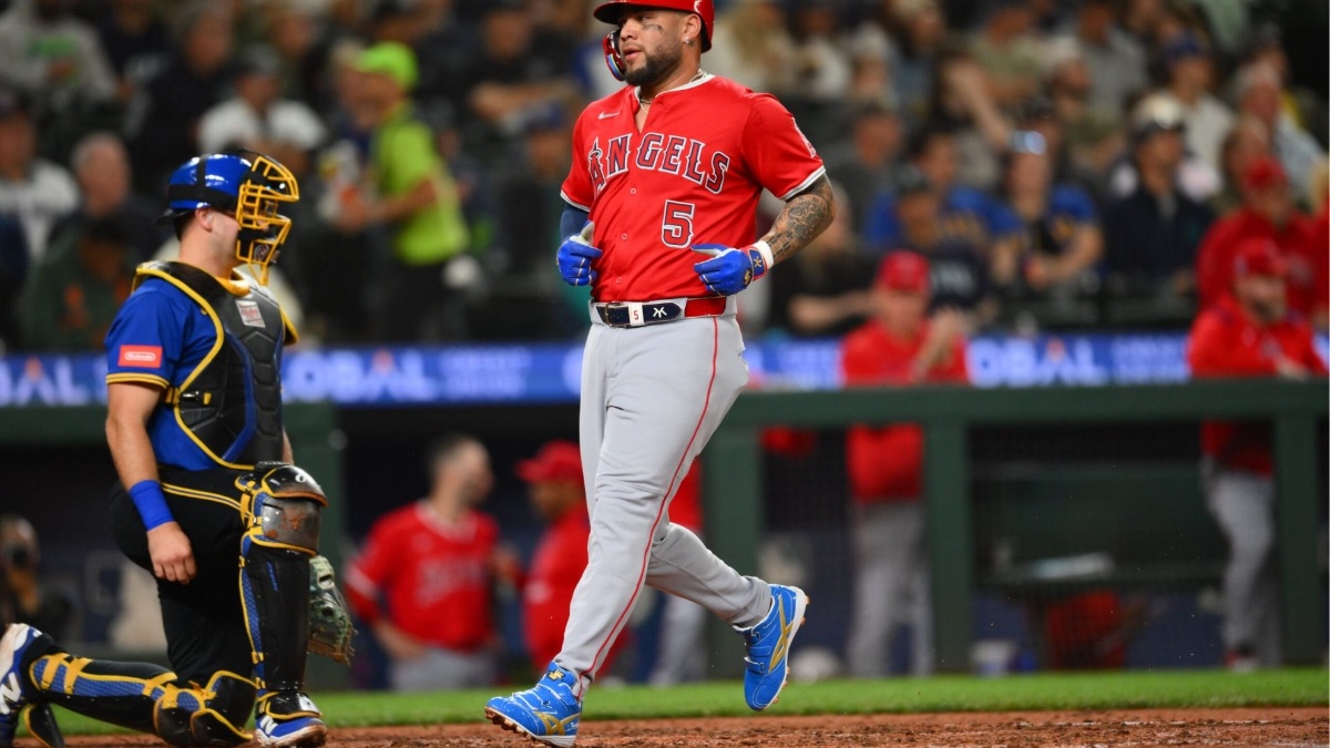 Is this the end of the road in MLB? The surgery that puts Yoán Moncada ...