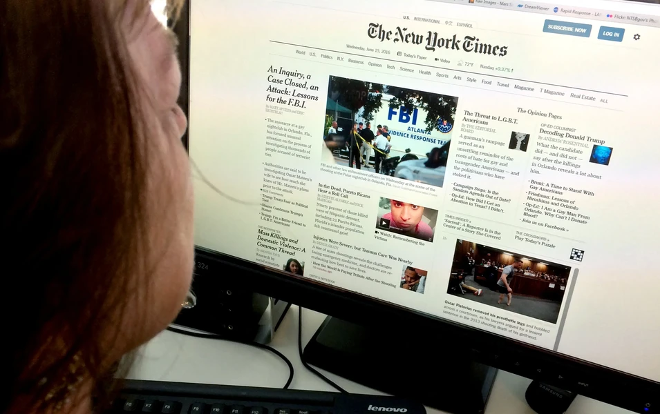 Media leaders warn of deepening public mistrust in institutions