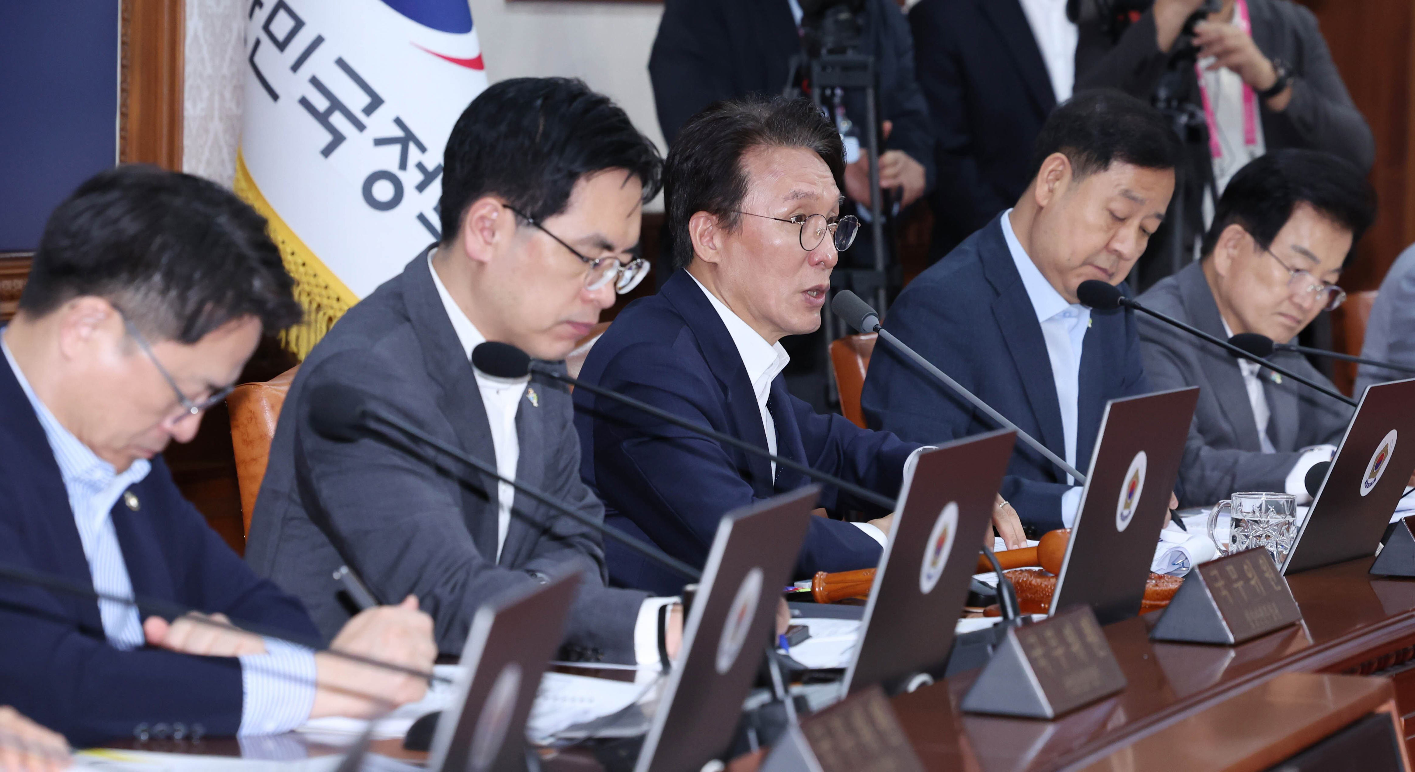 South Korea mandates principal recovery for $200 billion US investment
