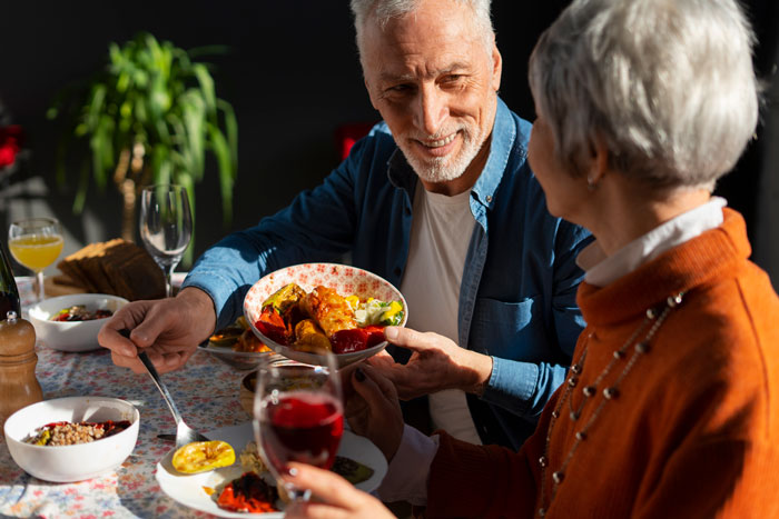 Sibling fed up with parents’ favoritism towards bro, leaves gathering ...