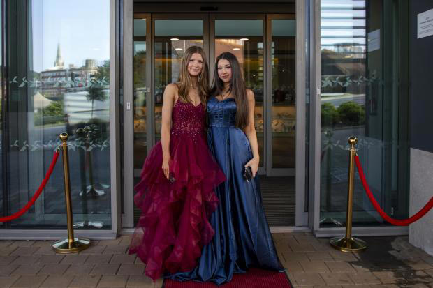 Photos - Bournemouth Collegiate School, Year 11 prom