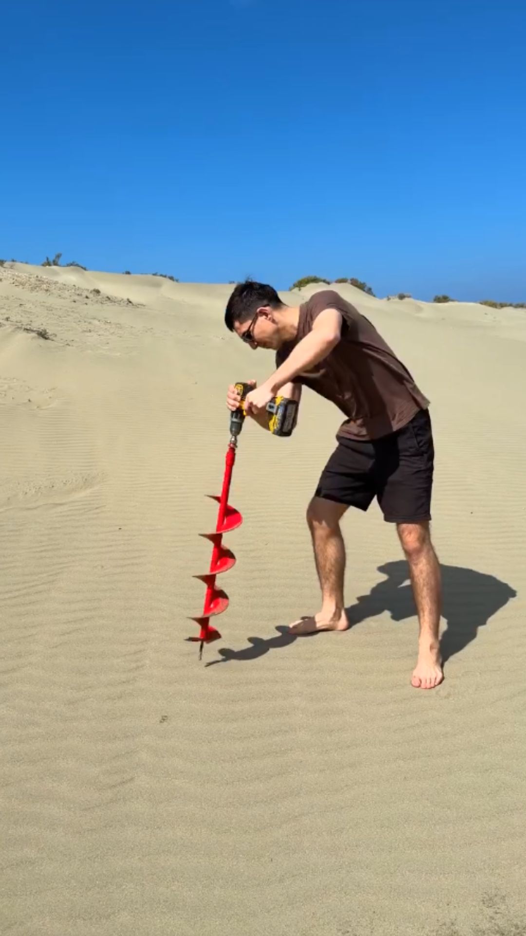 Sand drilling surprise: Gemstones discovered!
