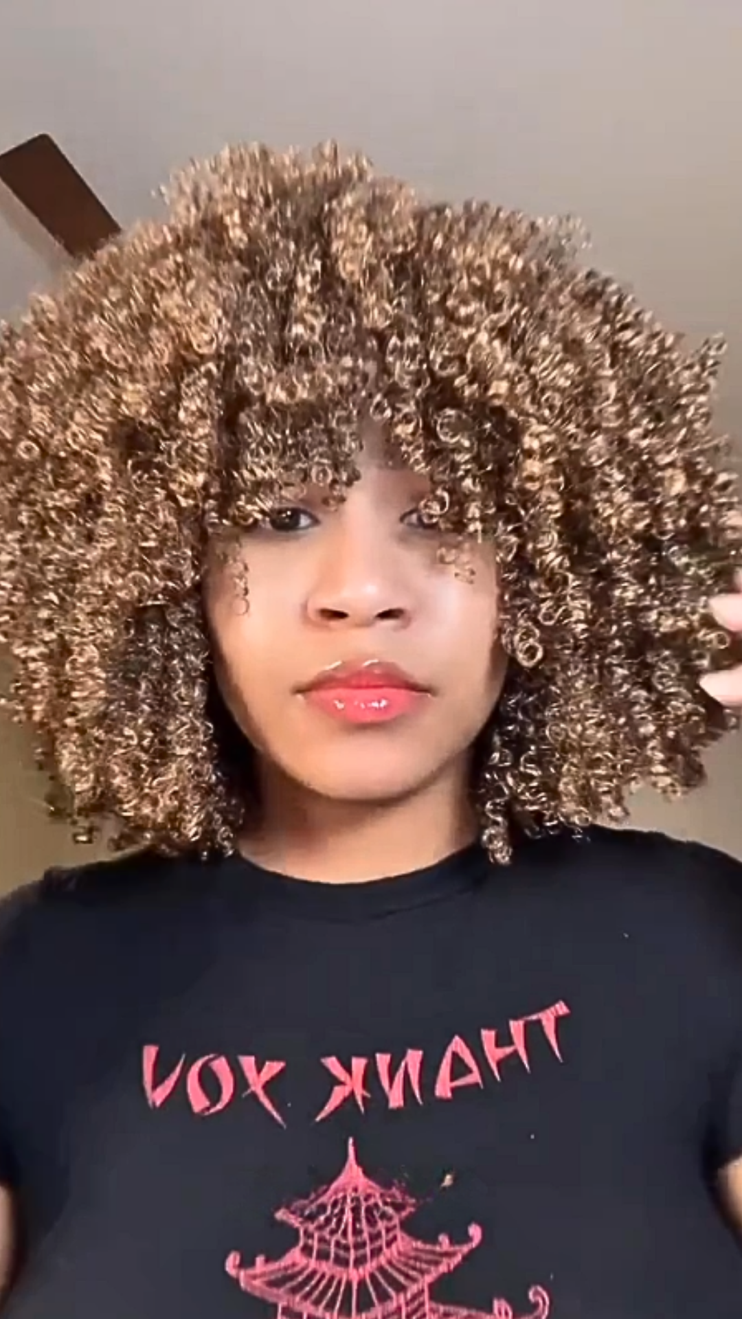 Trying Ice Spice hair color with paint