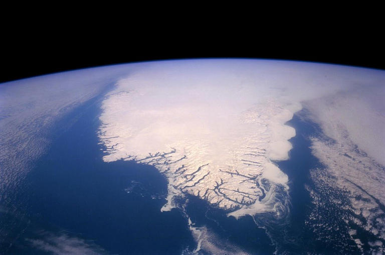 AMOC alarm: An unusual cold blob in North Atlantic suggests major ocean ...