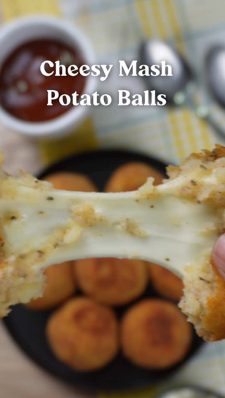 Easy recipe for cheesy potato balls that don’t sog