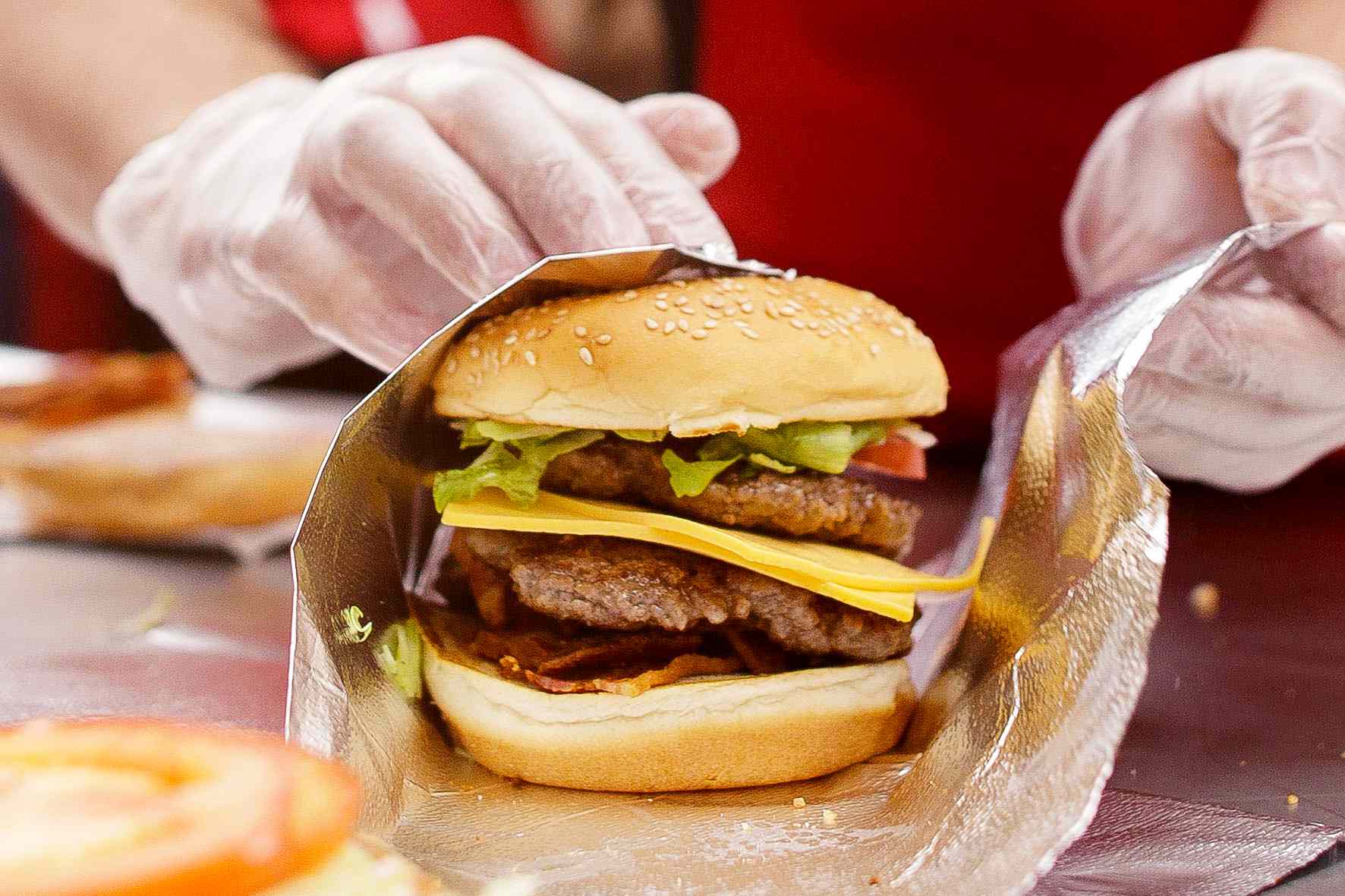 44,000 diners voted on the best-tasting fast-food burger — this chain ...