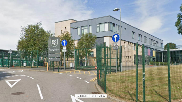 Counter-terror police lead school stabbing probe as girl, 14, charged ...