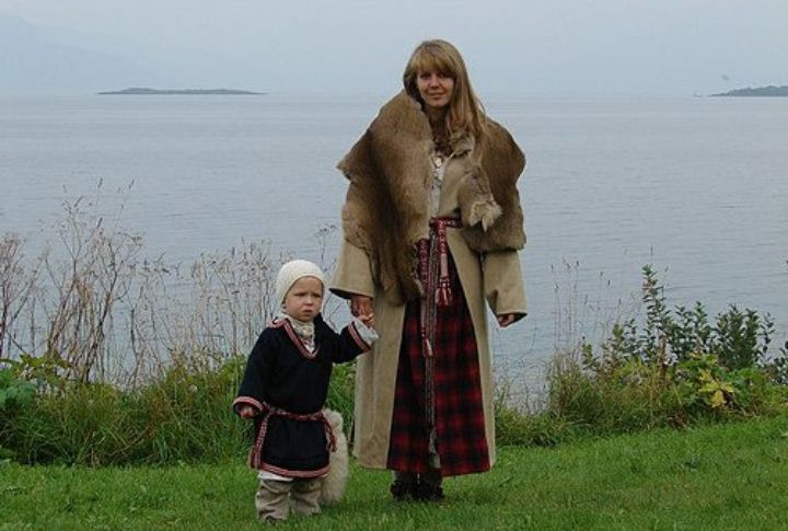 Why medieval women faced a steeper road to survival