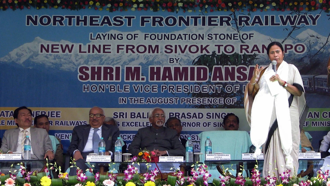 Centre, Bengal back Delhi–Siliguri bullet train plan