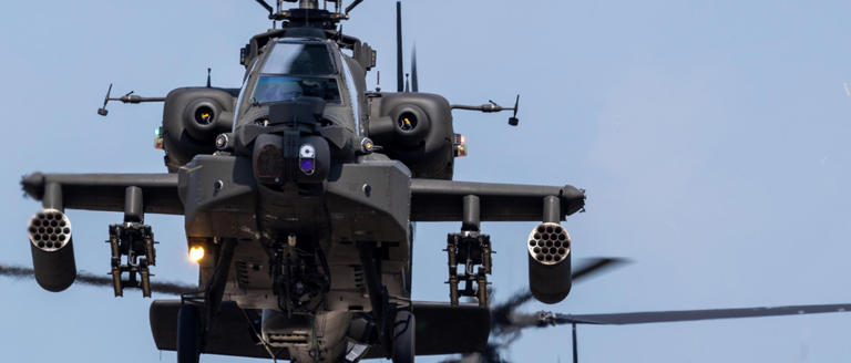 “Apache down”, elicottero d’attacco USA sparisce dai radar nello ...