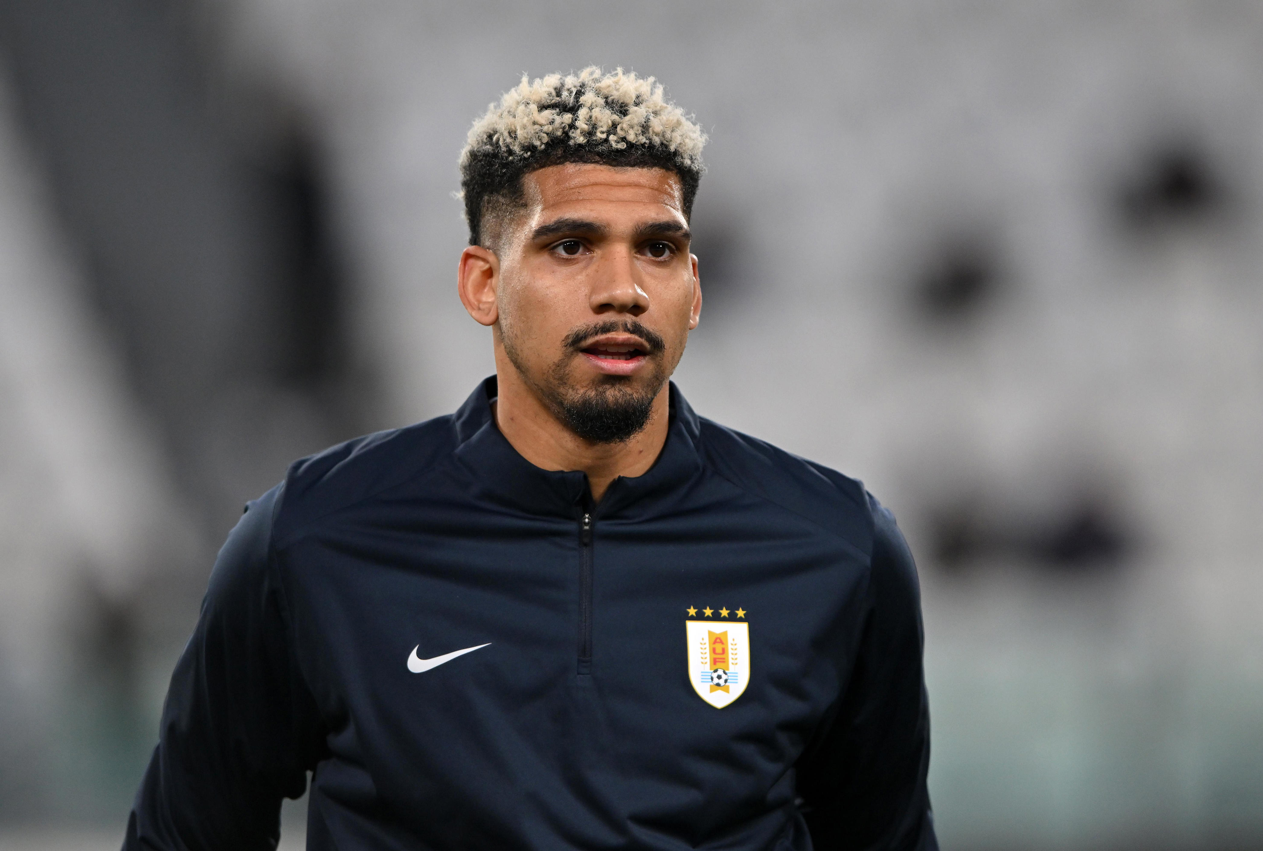 Barcelona unhappy with Ronald Araujo injury after Uruguay ignore warnings