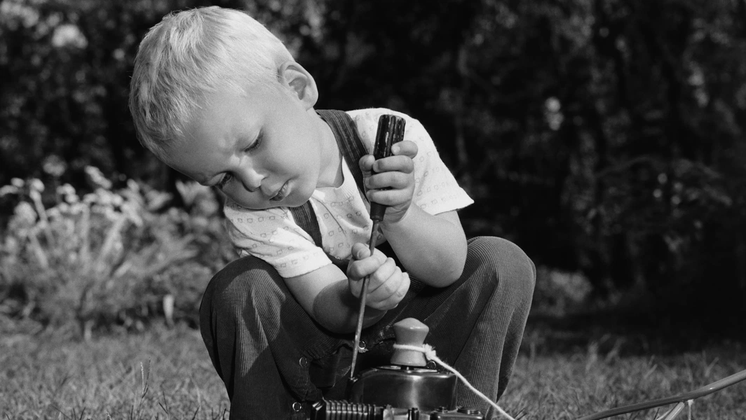 Affordable Amazon tools offer DIY lawn mower blade sharpening options