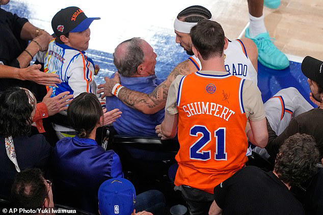 Billionaire ex-NYC mayor Michael Bloomberg, 84, gets flattened by ...
