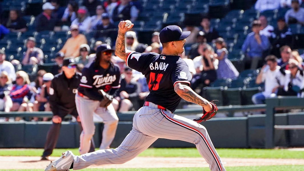 Diamondbacks trade reliever Taylor Rashi to Twins for cash
