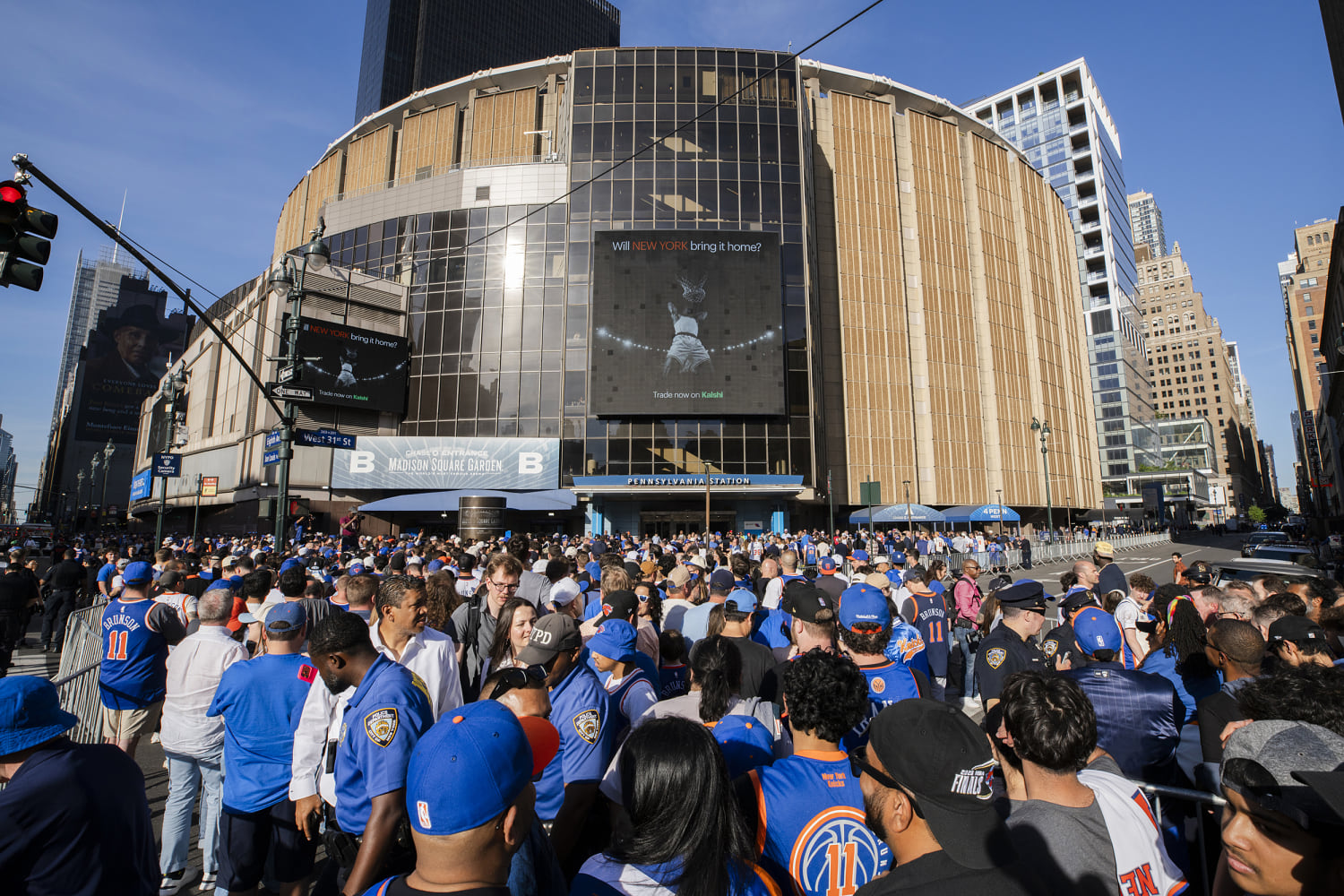 Knicks say Game 3 circus wasn’t the reason for their first loss in more ...
