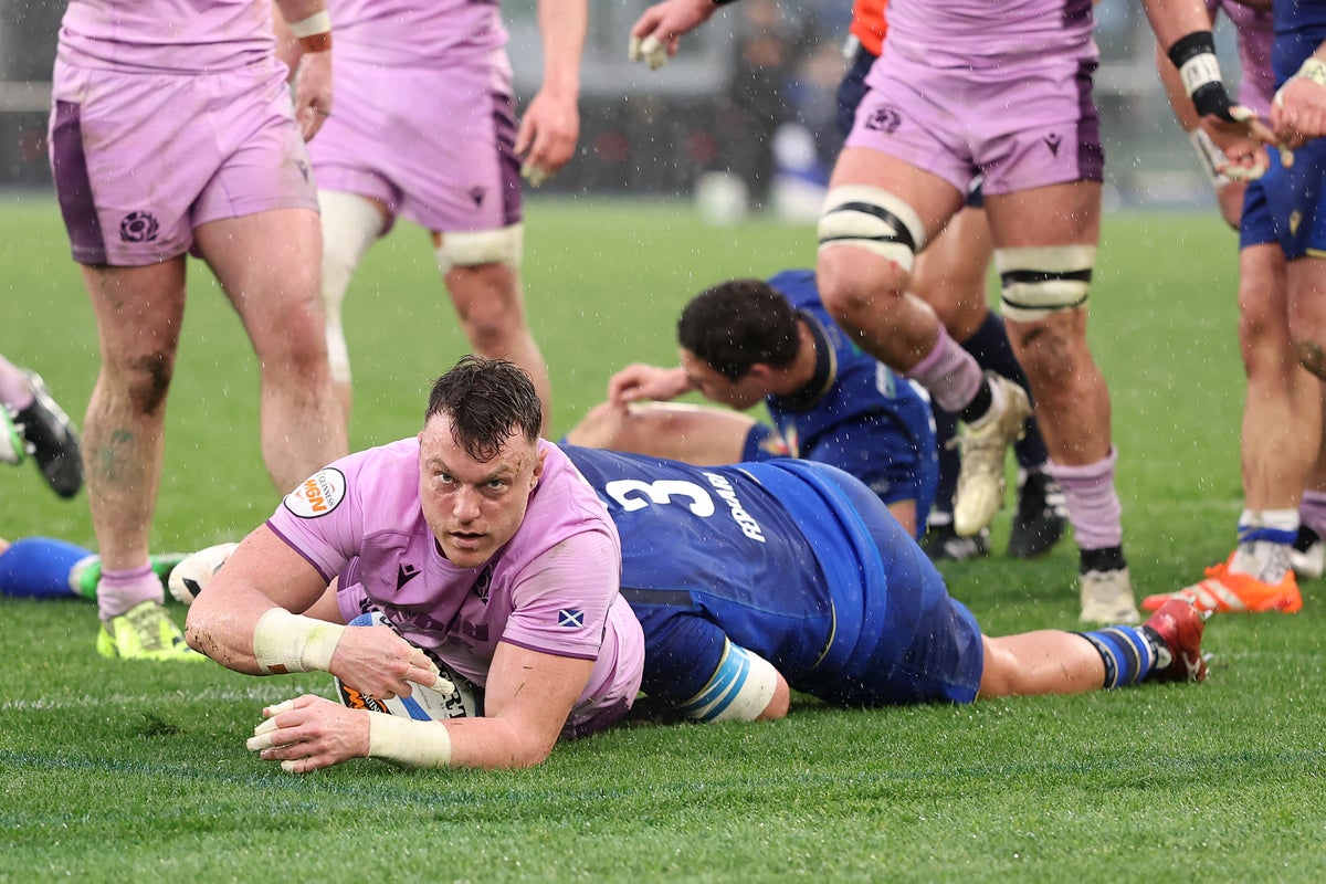 Jack Dempsey included in Scotland squad despite move to Japan