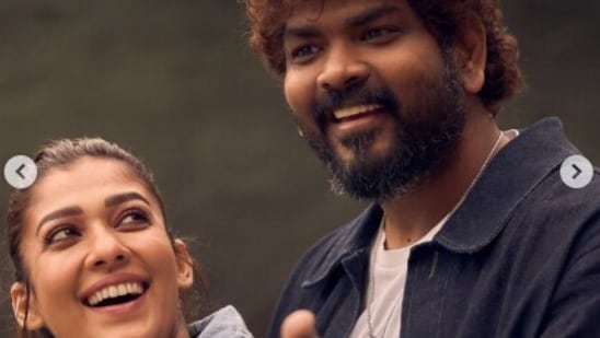 Nayanthara plants a kiss on Vignesh Shivan as she celebrates 4th ...
