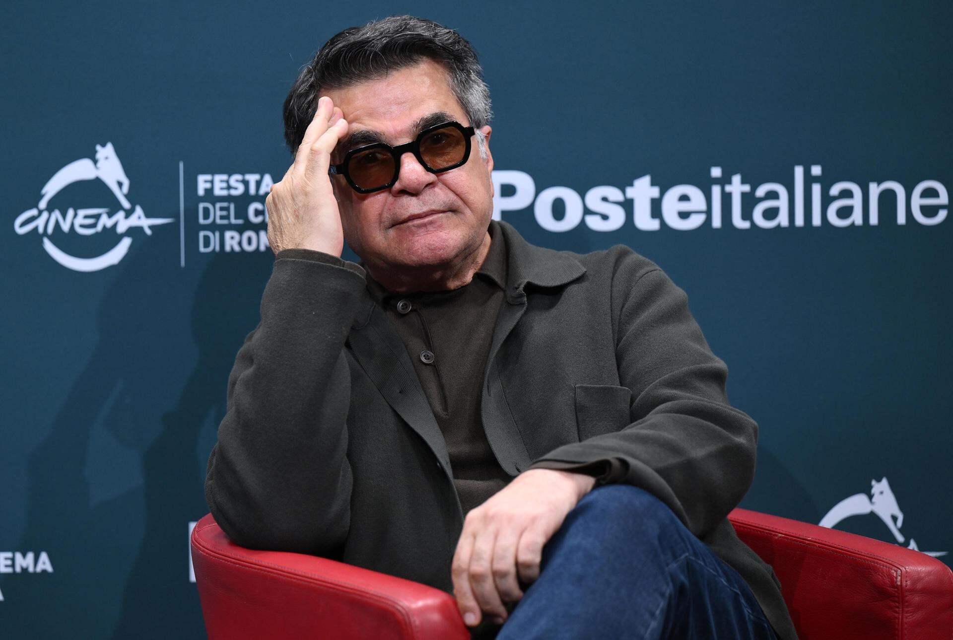 Tribunal iraní reafirmó la condena contra Jafar Panahi, director de “Un ...