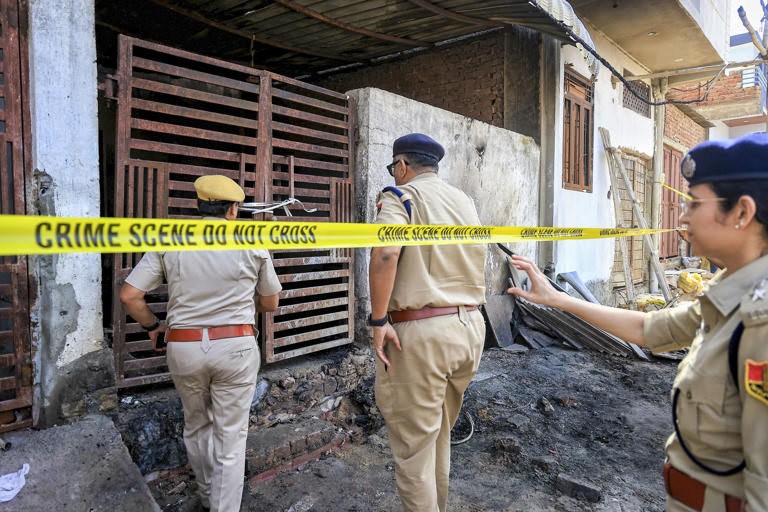 Jaipur fire: Rajasthan human rights panel issues notice to police, fire ...