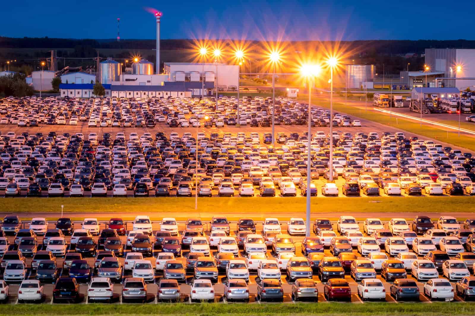 12 US states that permit overnight car sleeping at rest areas