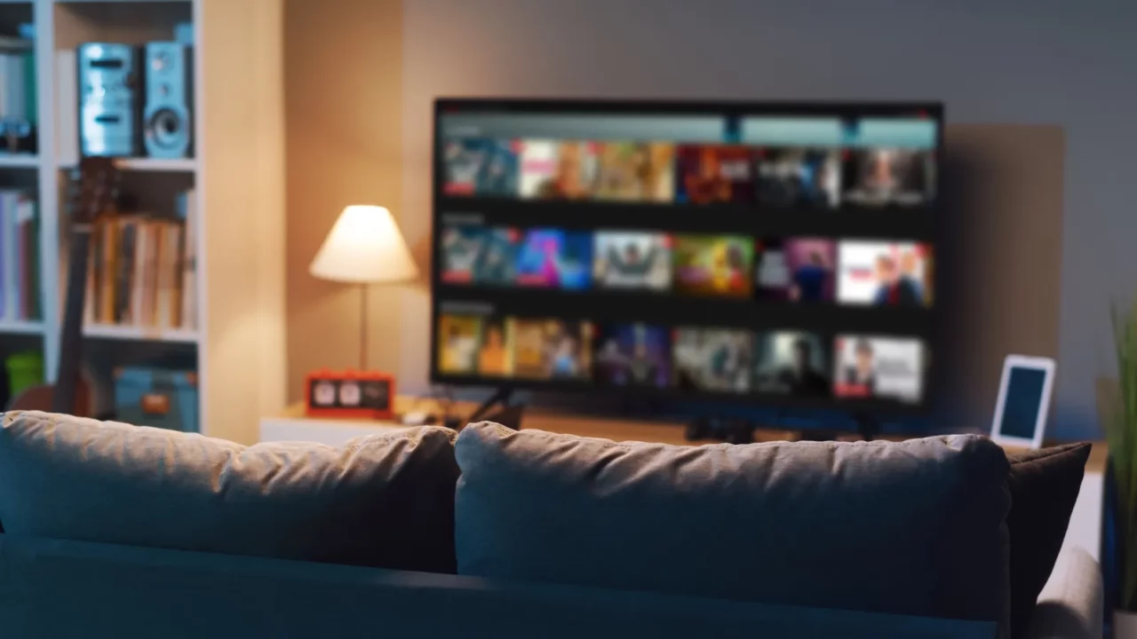 Understanding the disadvantages of QLED TVs before upgrading your ...