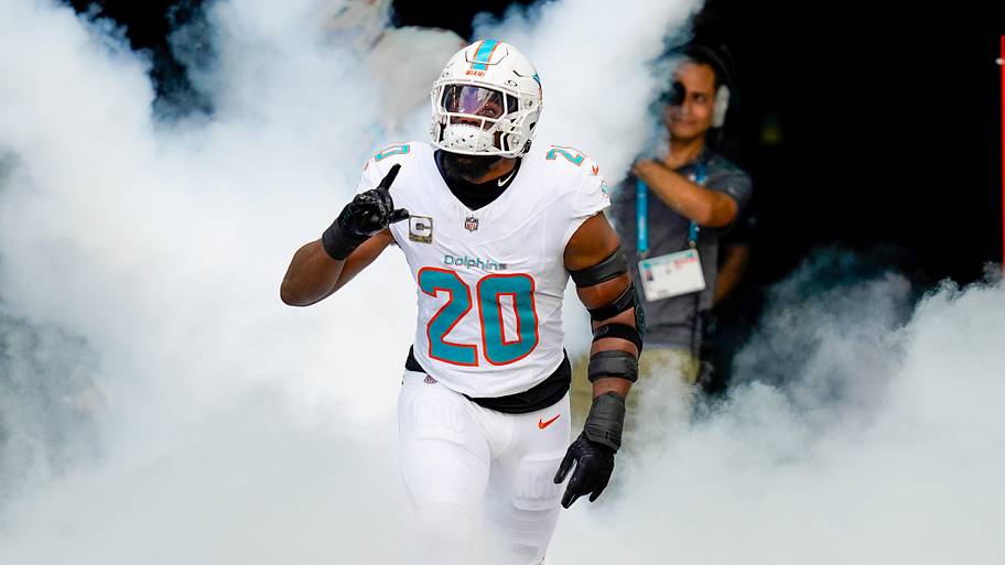 IDP linebackers fantasy football rankings 2026: Jordyn Brooks leads a ...