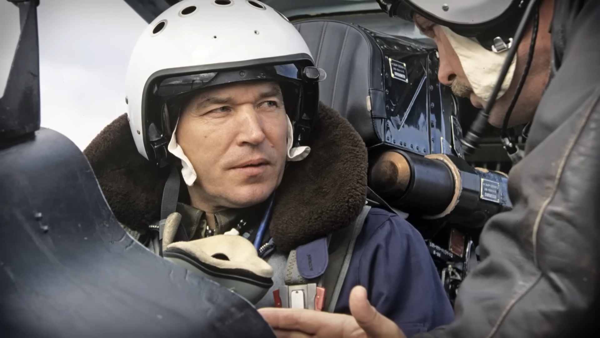 How helicopter crews helped contain the Chernobyl reactor