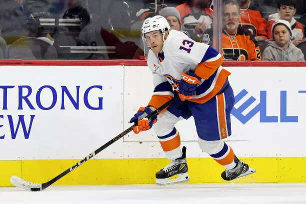 Five Mathew Barzal trade destinations amid New York Islanders NHL ...