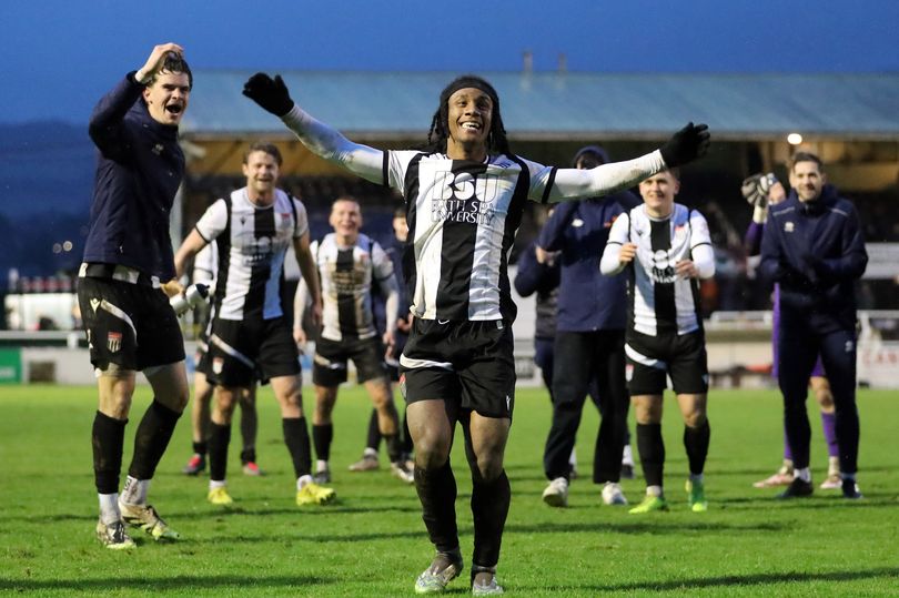 Bath City confirm four players have signed new contracts