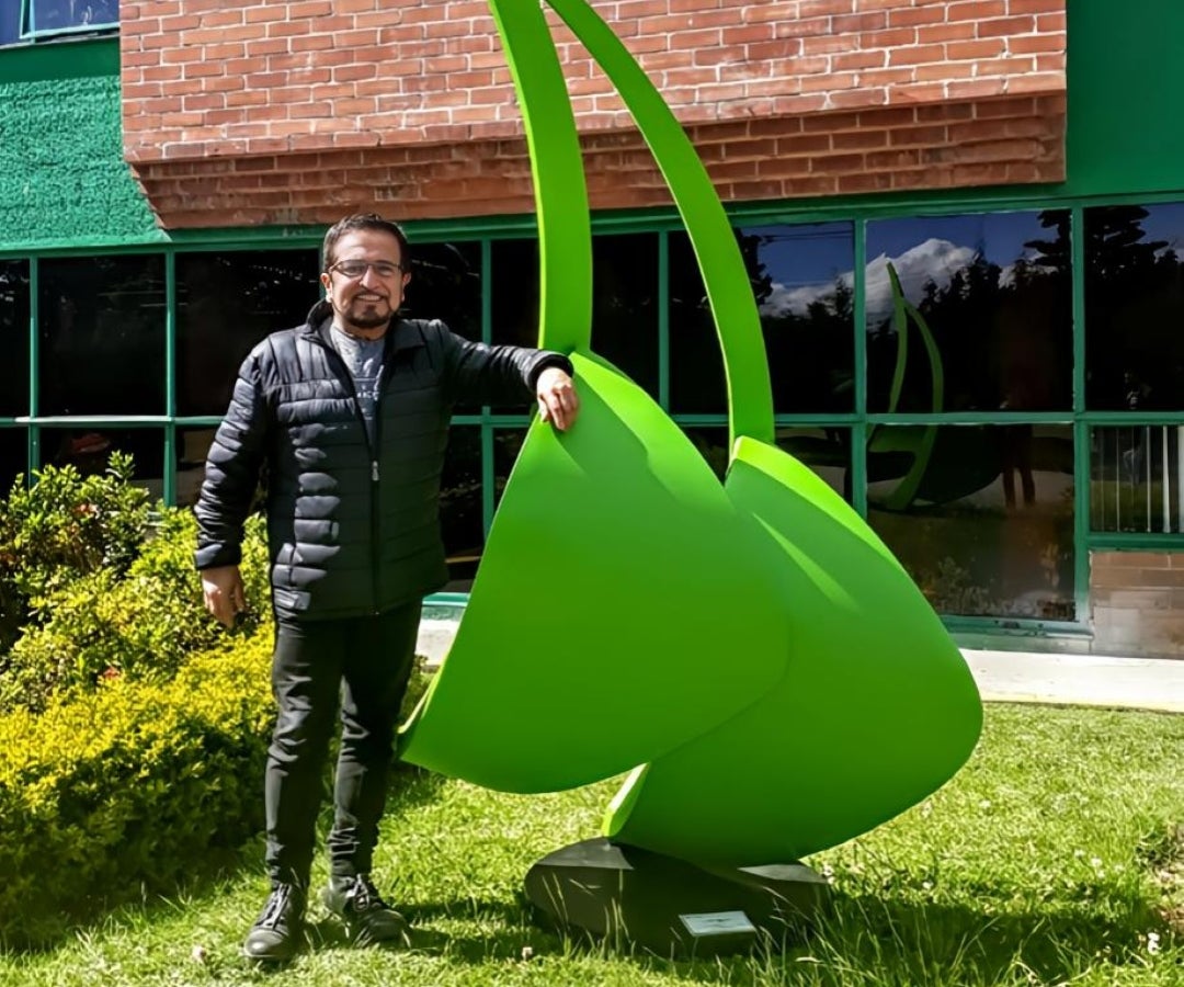 Escultor Gabriel Beltrán transforma el Parque Central Bavaria en una ...
