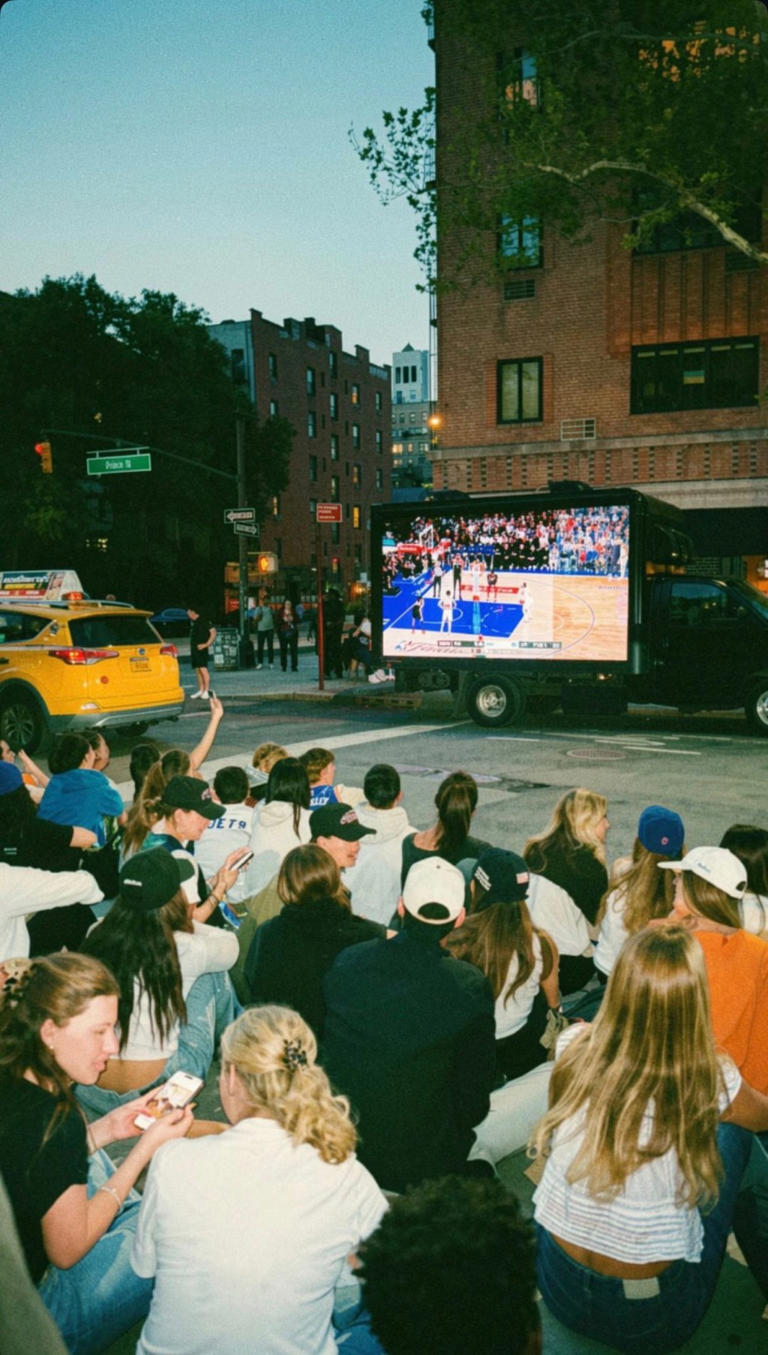 Inside the rowdy street-side Knicks watch parties and private ...