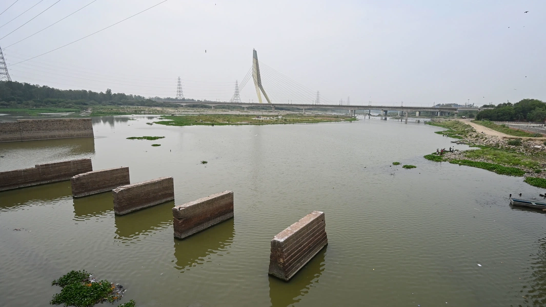 Delhi water crisis deepens as Yamuna levels stay low