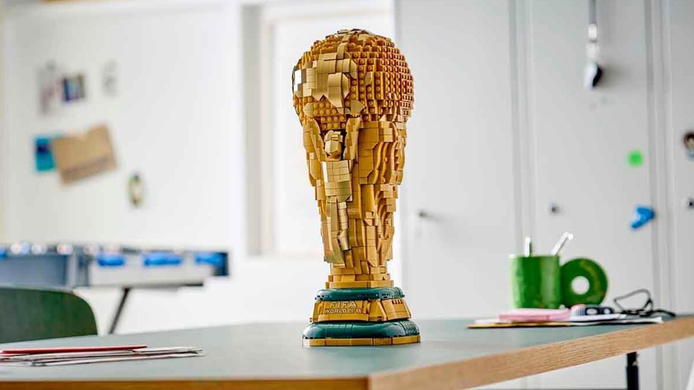 WM 2026 kommt – Lego-Fans bauen den offiziellen Pokal schon jetzt für ...