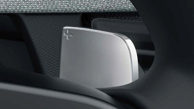 Tata Tiago facelift gets these 5 features, but not Maruti Suzuki Swift