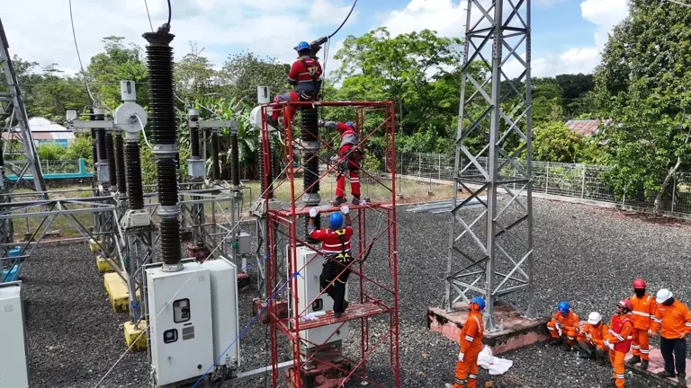 Semangat Pancasila dalam aksi, PLN perkuat keandalan transmisi lewat ...