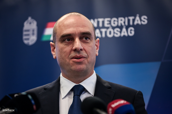 Vádat emeltek az Integritás Hatóság elnöke ellen, letöltendő ...