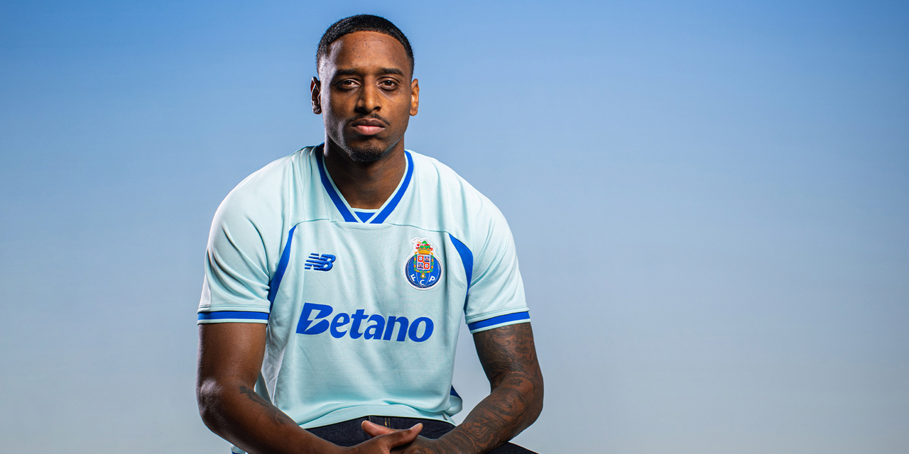 Azul de regresso: FC Porto apresenta terceiro equipamento para 2026/27