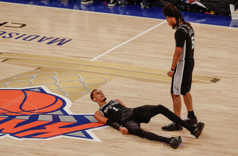 NBA Finals live updates: Wembanyama powers Spurs to Game 3 win over Knicks