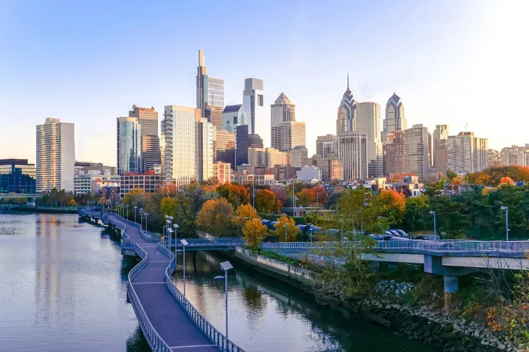 People share cities with skylines that never get old